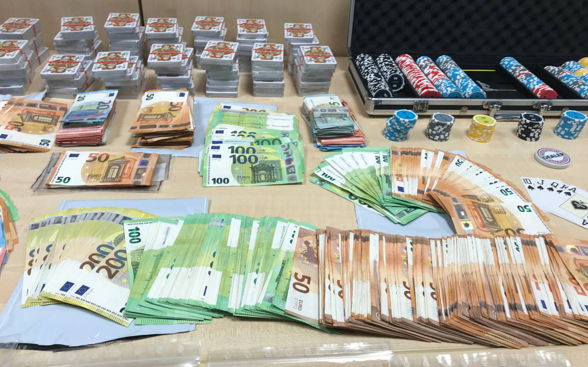 Gl cksspiel Razzia In K ln Polizei Stellt 90 000 Euro Sicher Gl cksspiel Razzia In K ln Polizei Stellt 90 000 Euro Sicher